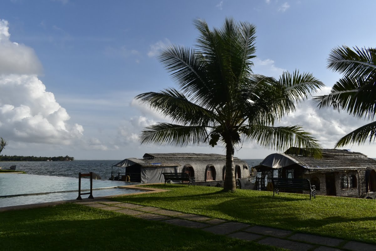 Kumarakom Lake Resort - The perfect anniversary getaway - Travelmynation