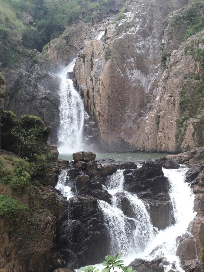 8 Unheard of Waterfalls to Cover during your Shillong tour - Travelmynation